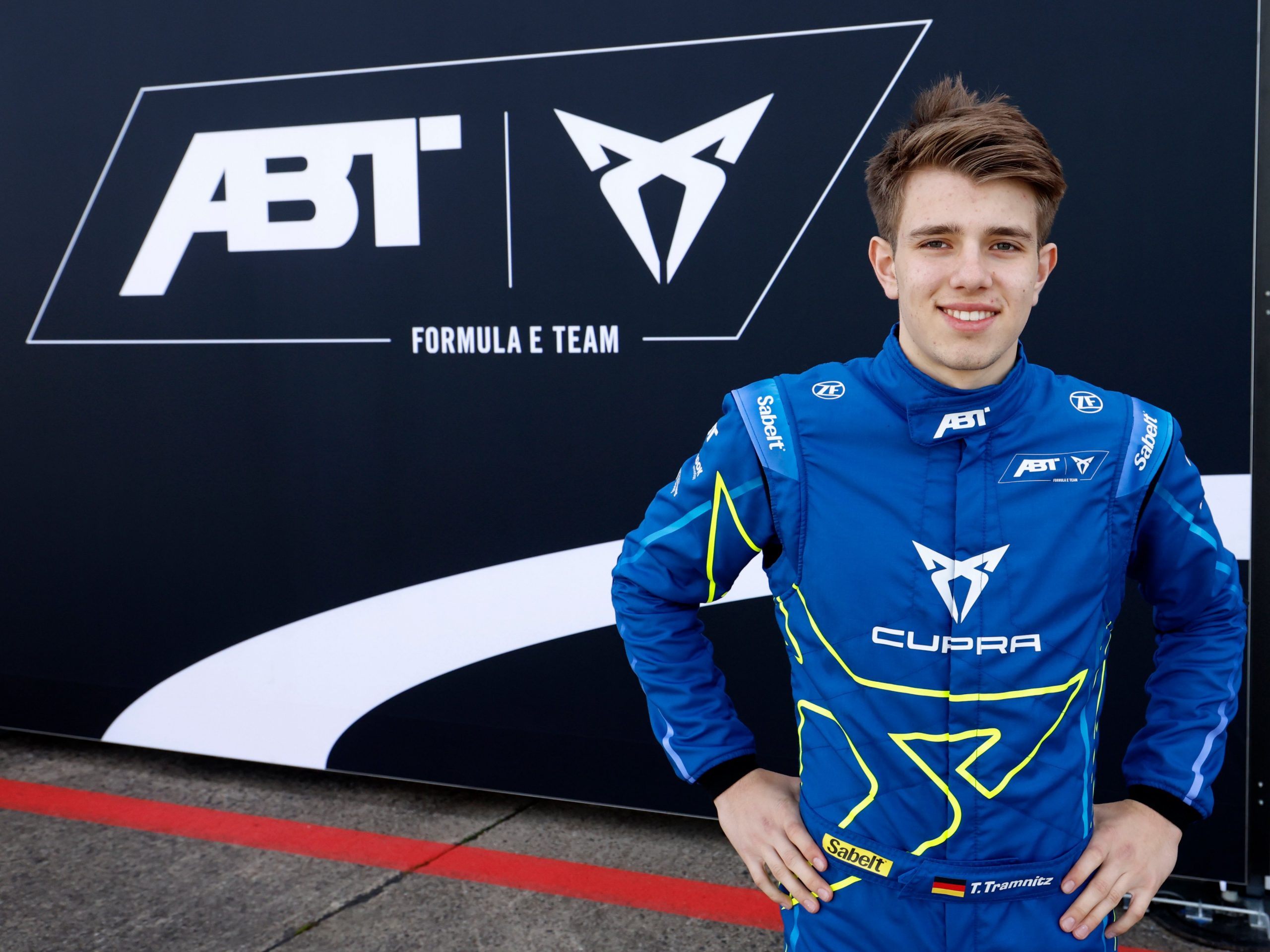 OFICIAL: Tim Tramnitz disputará unos libres en Fórmula E - Noticias F1 ...